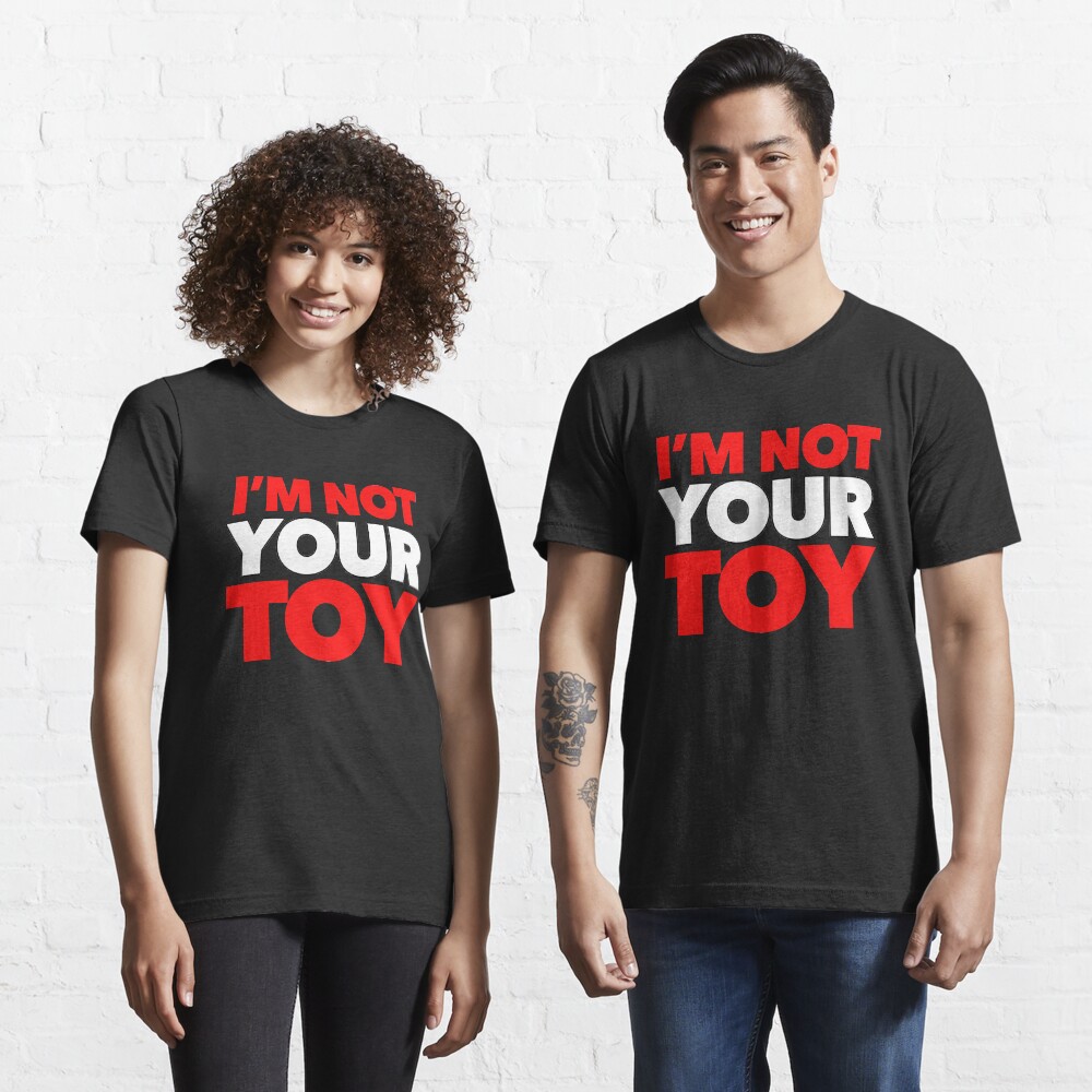Camiseta «I'M NOT YOUR TOY - NETTA EUROVISION» de OLIZTYLE | Redbubble