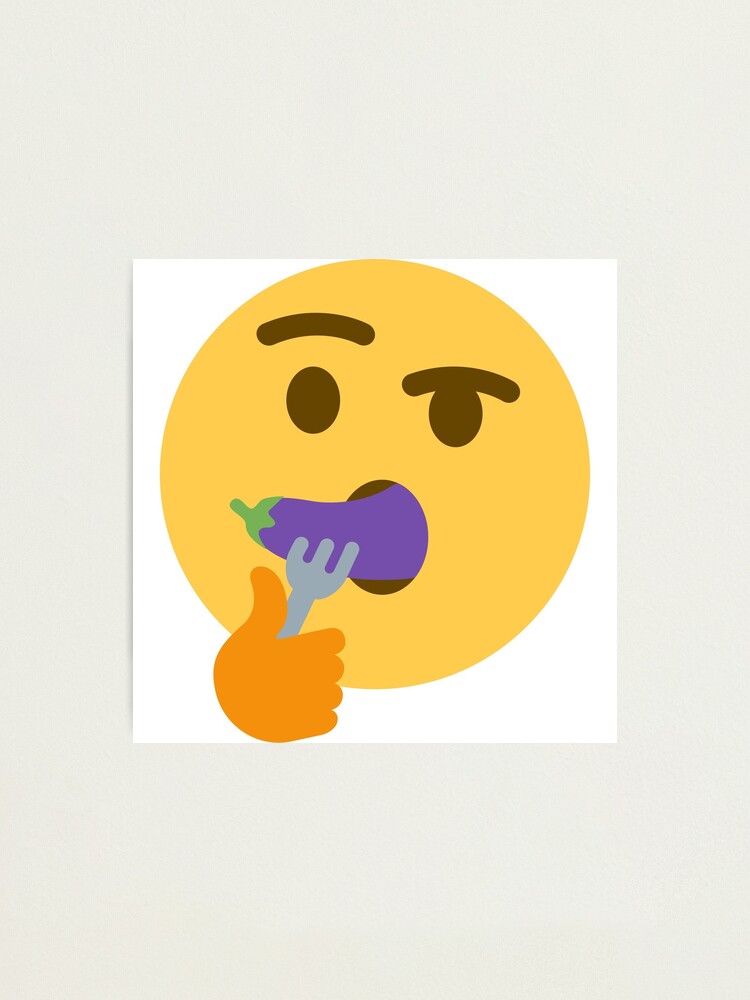 Lámina fotográfica «Emoji comiendo berenjena» de moji-merch | Redbubble