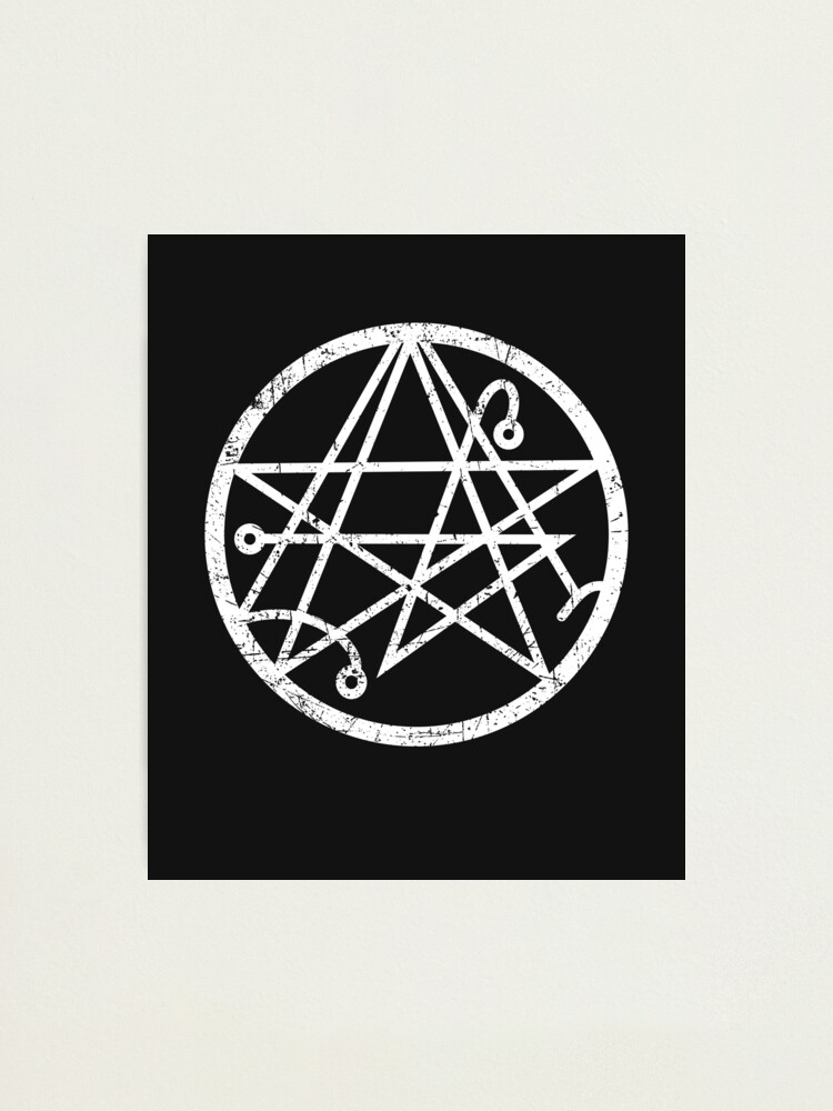 "Distressed Necronomicon Occult Sigil of the Gateway Horro Design ...