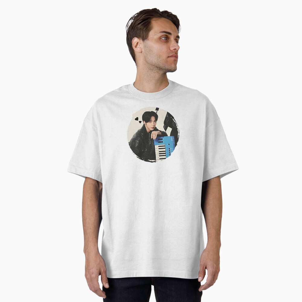 "BTS Jin Run Seokjin Tour Solo Echo, Kim Seokjin, BTS Merch, I Purple ...