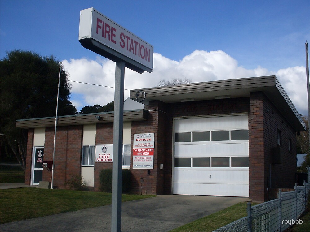 "Moss Vale 385 Fire Station" by roybob | Redbubble