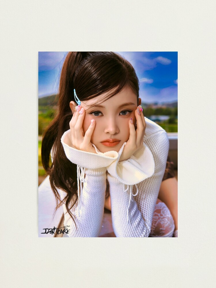 "Yihyun of Baby DONT Cry KPOP" Photographic Print for Sale by ...