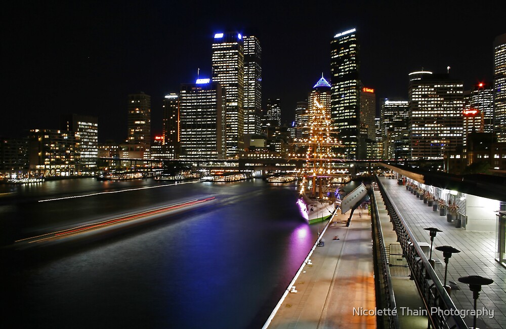 "Circular Quay - Sydney" by Nicoletté Thain Photography | Redbubble