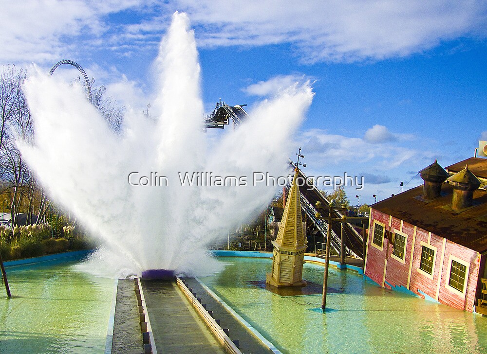 "Tidal Wave - Thorpe Park" by Colin Williams Photography | Redbubble