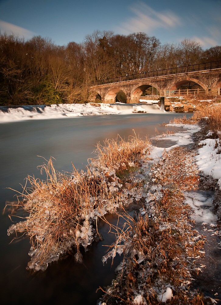 "Beam Weir" by Robert Kendall | Redbubble