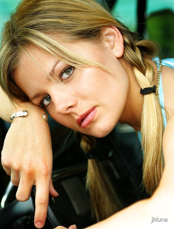 "Val Face" by jklune | Redbubble