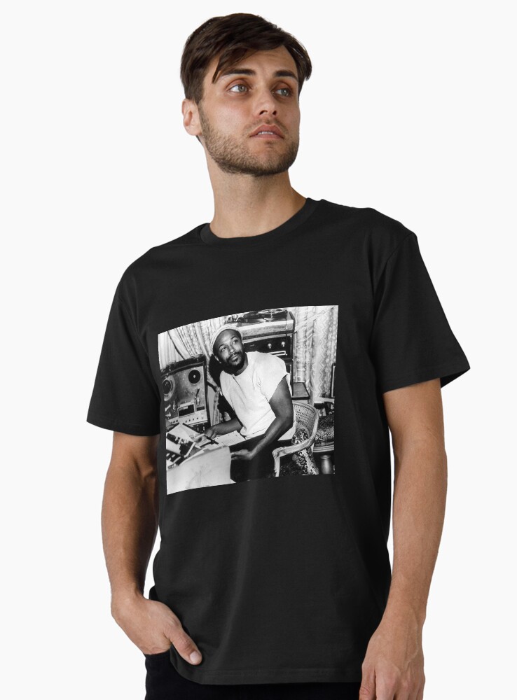 "MARVIN" Premium T-Shirt for Sale by CITYGIRLCREATES | Redbubble