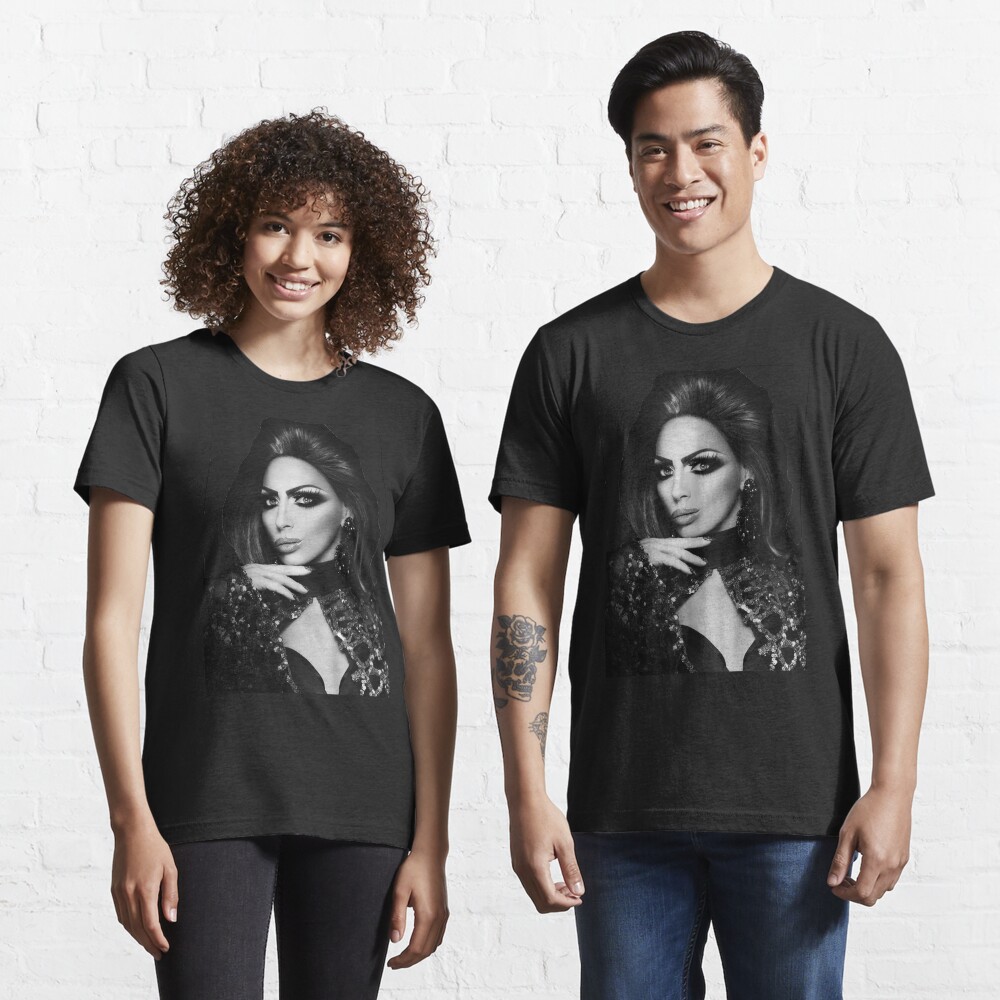 "Alyssa Edwards Black" T-shirt for Sale by yakinbisasa | Redbubble ...