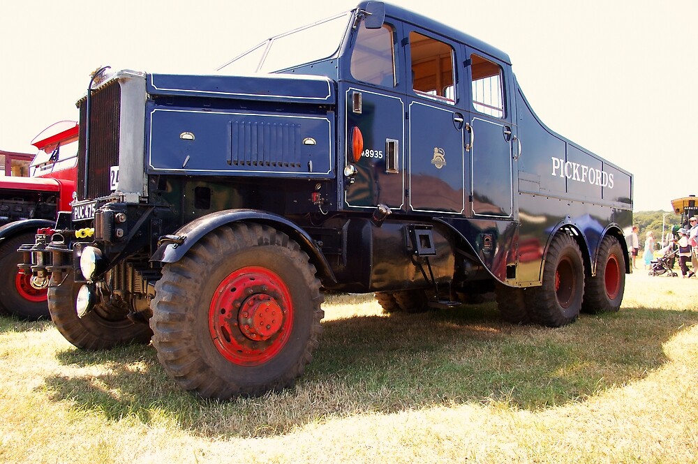 "Scammell Contractor" by Willie Jackson | Redbubble