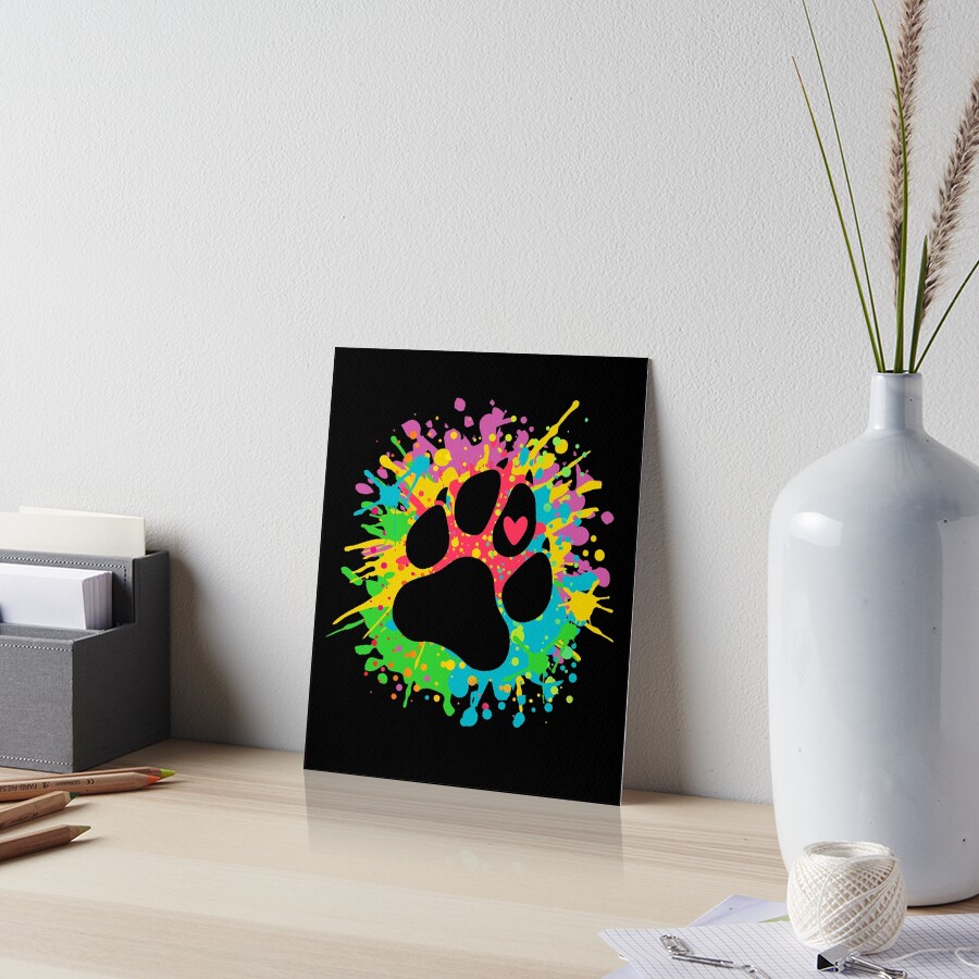 "Dog’s paw print with a heart on paint splash design for animal lovers ...