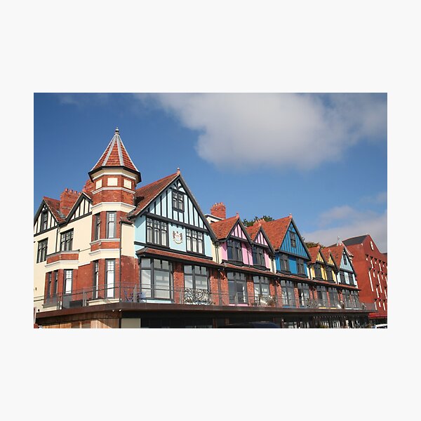 "Cardiff am Strand von Penarth" Fotodruck von Digitaldegs | Redbubble