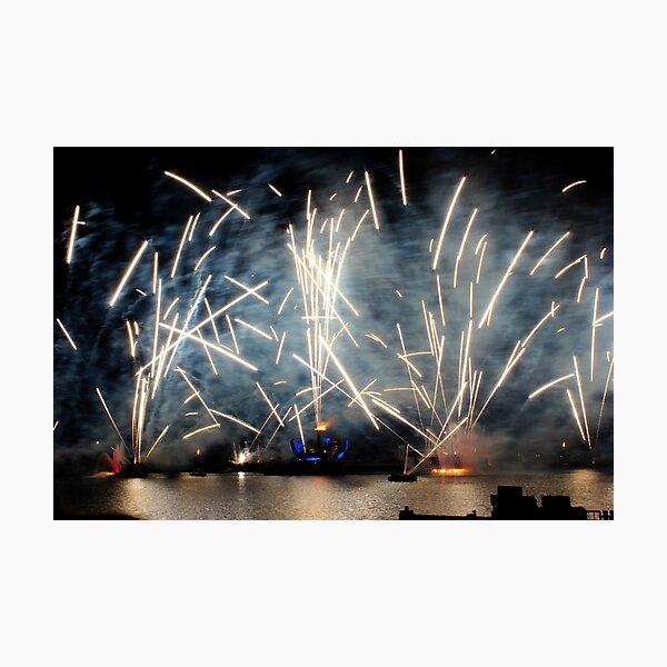 Lámina fotográfica «Iluminaciones: Reflexiones de la Tierra - Final» de ...