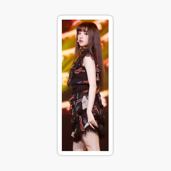"(G)i-dle Yuqi" Sticker for Sale by straykings | Redbubble