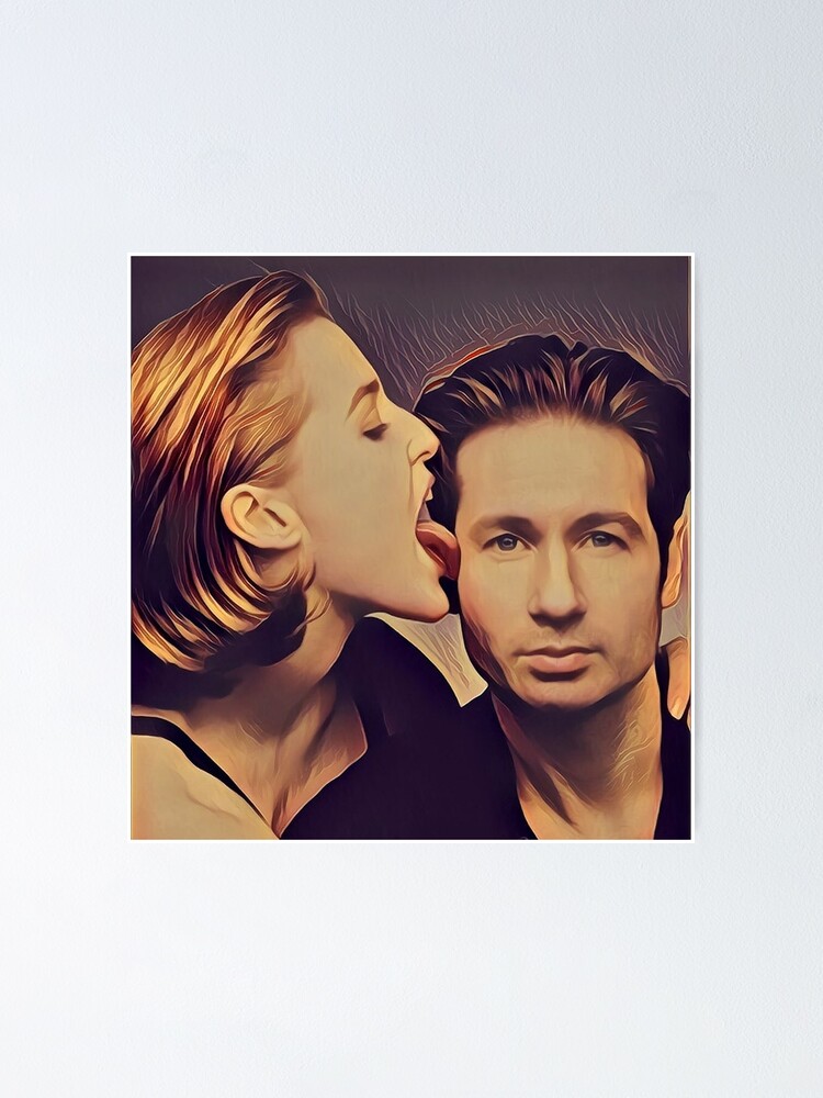 "Mulder & Scully" Poster by TheisDeschain | Redbubble