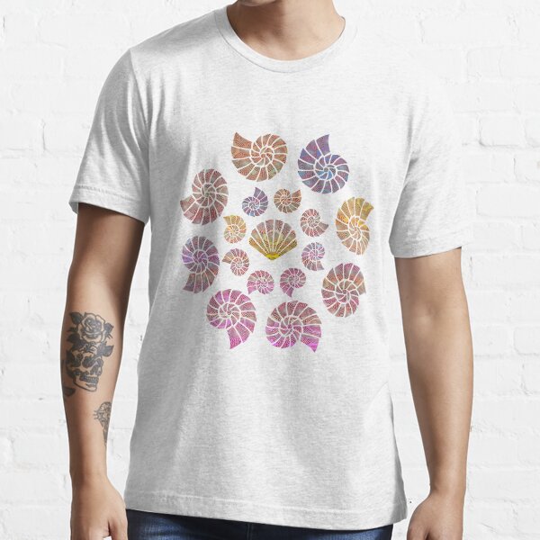 "Sea Shell Patterned T-Shirt" T-shirt by simpsonvisuals | Redbubble ...