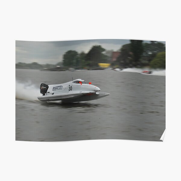 "Powerboat Racing at Oulton Broad - Formula Grand Prix - Sam Whittle ...