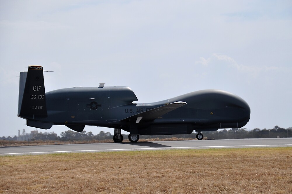 "2019 Avalon Airshow - Global Hawk landing roll" by muz2142 | Redbubble