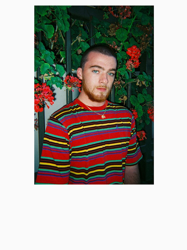 "euphoria fez" Essential T-Shirt for Sale by sighra | Redbubble