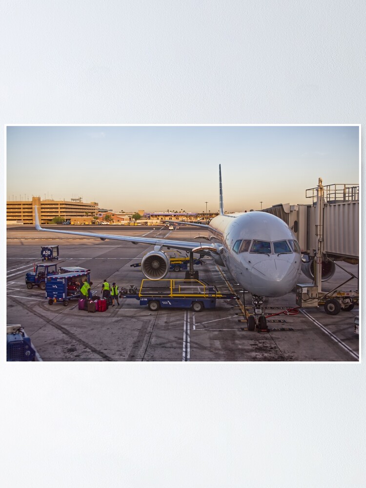 "American Airlines Boeing 757-200" Poster by jmyoungs30 | Redbubble