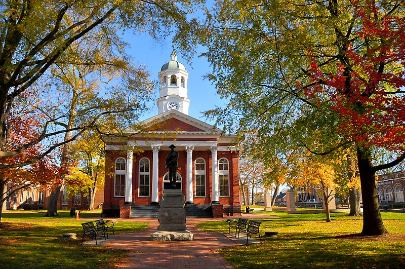 "Leesburg Courthouse" by wyllys | Redbubble