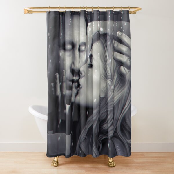 "Mulder & Scully: Kiss under the rain" Shower Curtain for Sale by ...