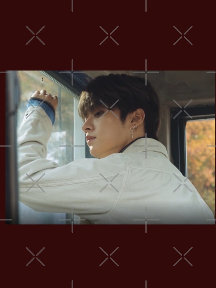 "stray kids minho lee know photoshoot levanter skz" iPhone Case for ...